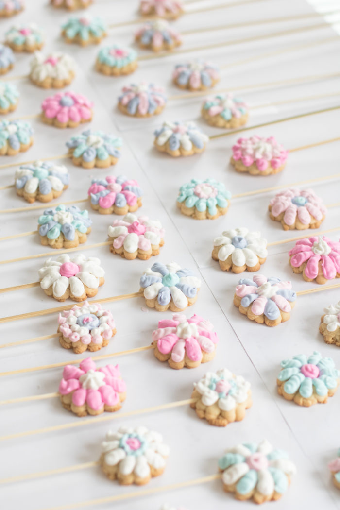 Flower Cookie Bouquet Spring DIY - Danielle Connor