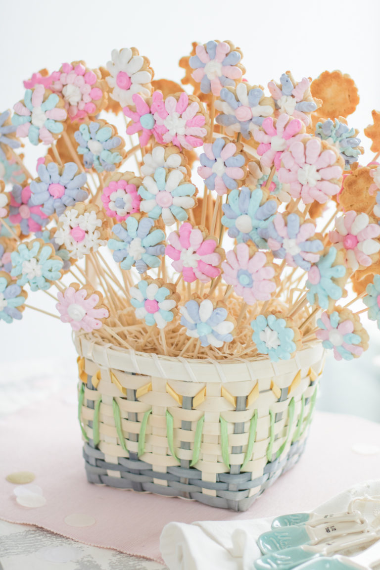 Flower Cookie Bouquet Spring DIY - Danielle Connor